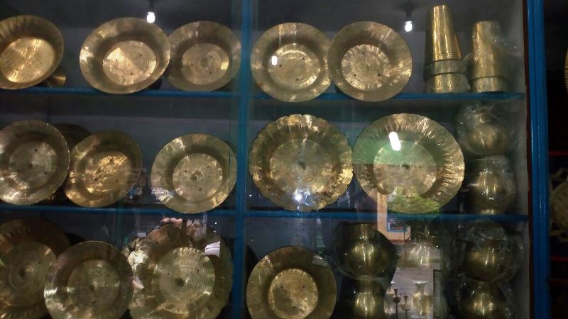 Handicrafts & Handlooms of Assam – Kaziranga National Park and Tiger ...